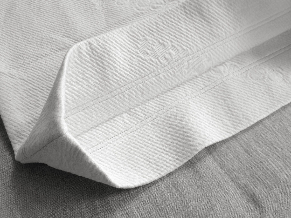 Organic Envelope Style Pillowcase – Open Your Eyes Bedding